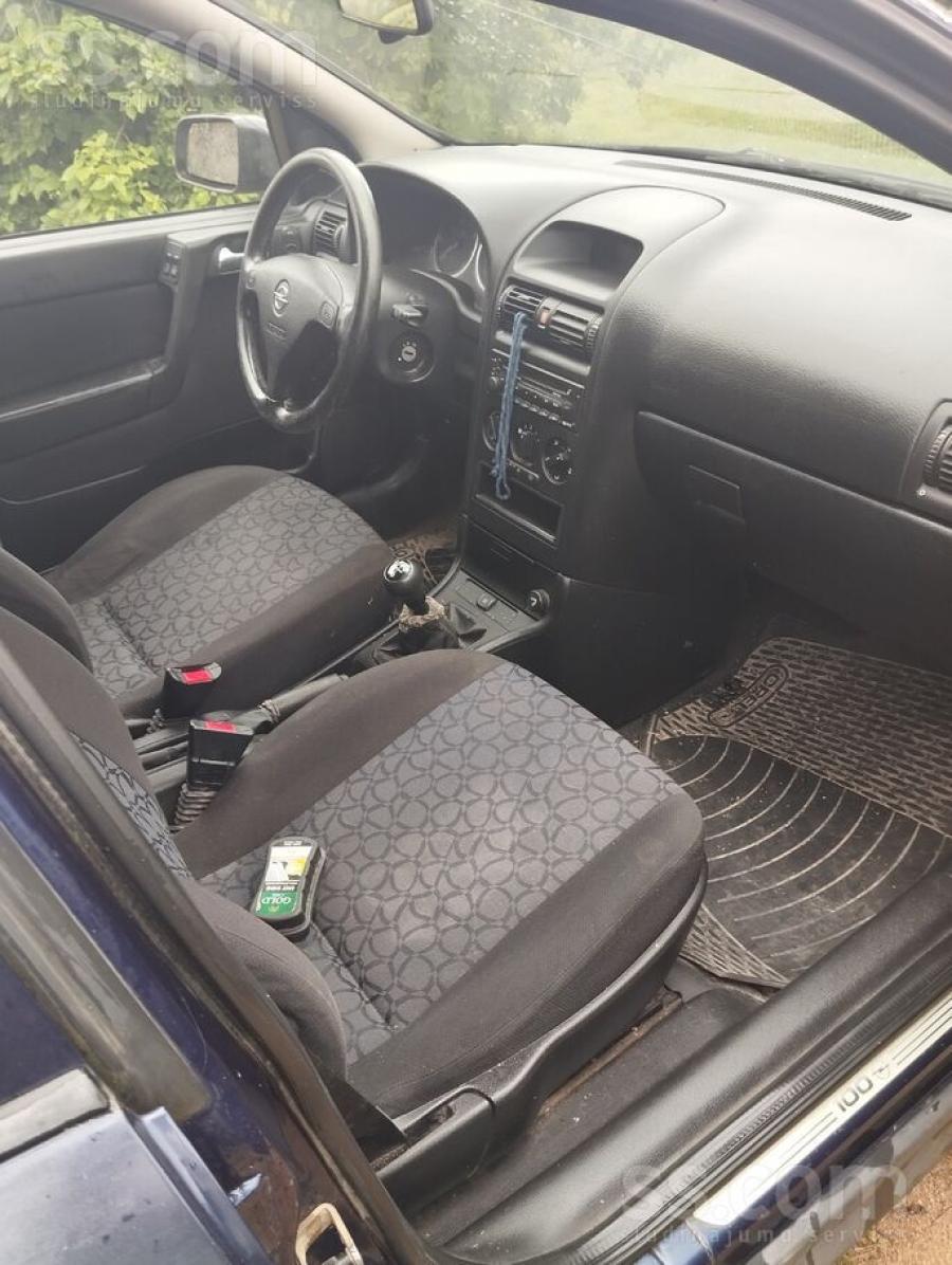 Zils Opel Astra 1998 Saldus, ar dzinēja tilpumu 1.80 L un nobraukumu 229 tūkst. km par 750 €, foto 6 vietnē AUTOMOTO.COM.LV