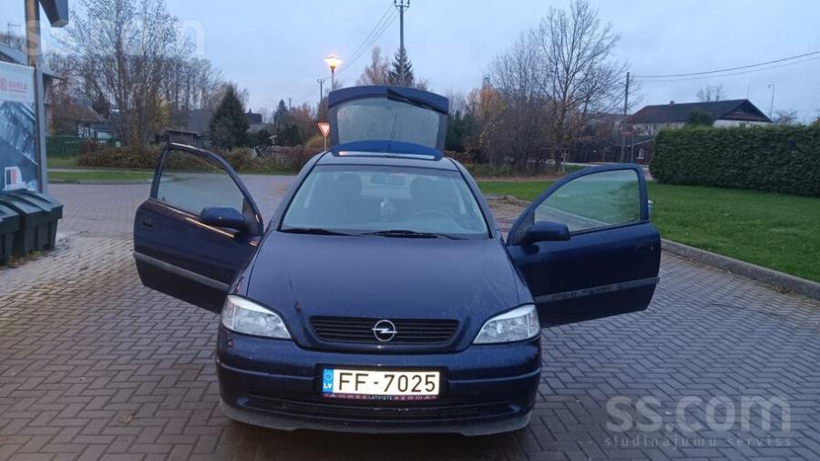Zils Opel Astra 1999 Ogre, ar dzinēja tilpumu 1.60 L un nobraukumu 147 tūkst. km par 1000 €, foto 6 vietnē AUTOMOTO.COM.LV