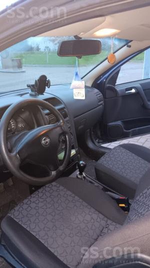 Zils Opel Astra 1999 Ogre, ar dzinēja tilpumu 1.60 L un nobraukumu 147 tūkst. km par 1000 €, foto 9 vietnē AUTOMOTO.COM.LV