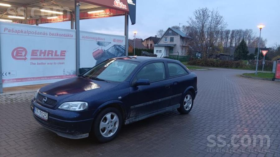 Zils Opel Astra 1999 Ogre, ar dzinēja tilpumu 1.60 L un nobraukumu 147 tūkst. km par 1000 €, foto 13 vietnē AUTOMOTO.COM.LV