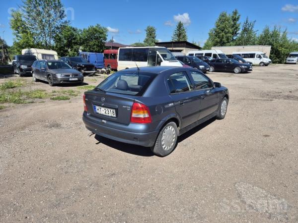 Zils Opel Astra 1999 Ludza, ar dzinēja tilpumu 1.60 L un nobraukumu 163 tūkst. km par 900 €, foto 6 vietnē AUTOMOTO.COM.LV