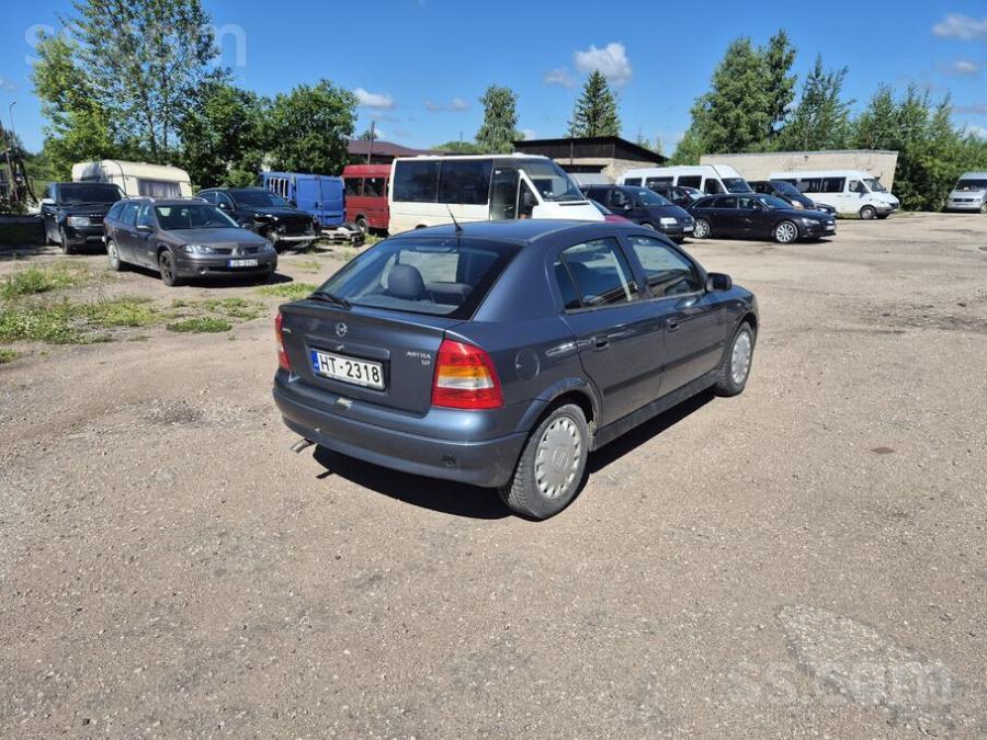 Синий Опель Астра 1999 в Лудза, объемом двигателя 1.60 л и пробегом 163 тыс. км за 900 €, фото 7 на AUTOMOTO.COM.LV
