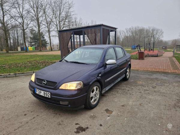 Blue Opel Astra 2000 in Skuodas, with an engine capacity of 2.00 L and mileage of 1 thousand km for 850 €, photo 2 on AUTOMOTO.COM.LV