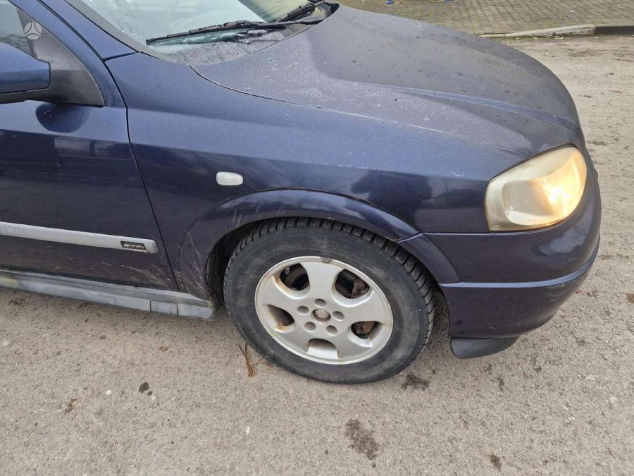 Blue Opel Astra 2000 in Skuodas, with an engine capacity of 2.00 L and mileage of 1 thousand km for 850 €, photo 6 on AUTOMOTO.COM.LV
