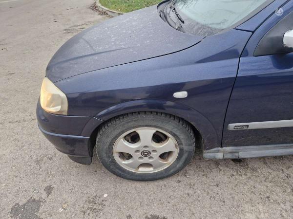 Zils Opel Astra 2000 Skuodas, ar dzinēja tilpumu 2.00 L un nobraukumu 1 tūkst. km par 850 €, foto 9 vietnē AUTOMOTO.COM.LV