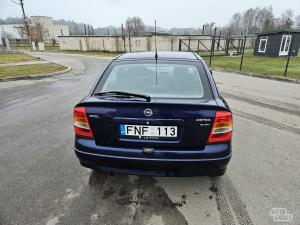 Zils Opel Astra 2000 Prienai, ar dzinēja tilpumu 1.60 L un nobraukumu 202 tūkst. km par 999 €, foto 5 vietnē AUTOMOTO.COM.LV