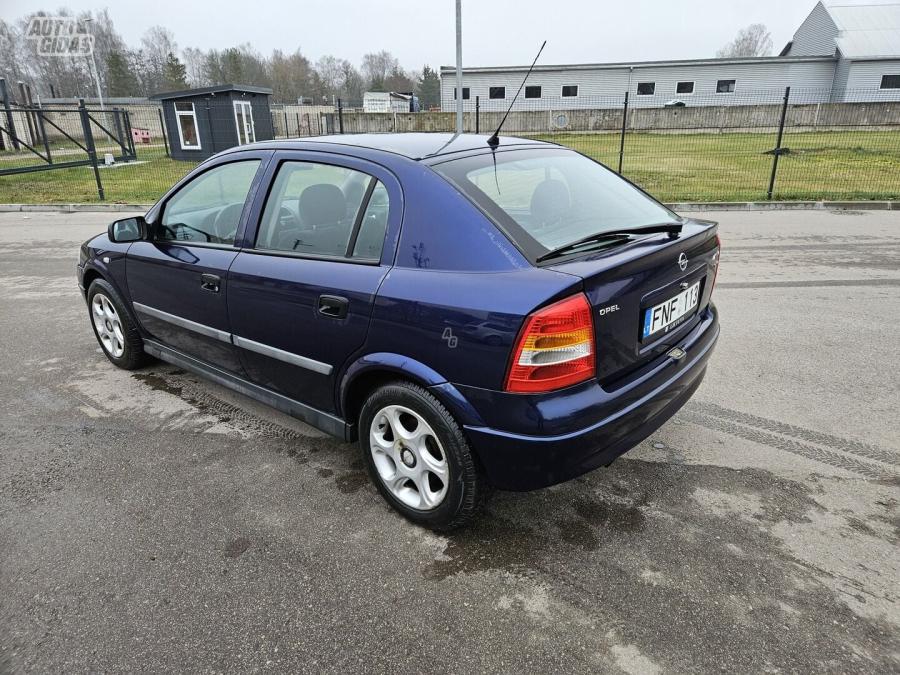 Zils Opel Astra 2000 Prienai, ar dzinēja tilpumu 1.60 L un nobraukumu 202 tūkst. km par 999 €, foto 9 vietnē AUTOMOTO.COM.LV
