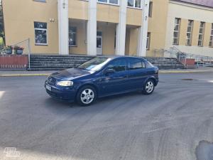 Zils Opel Astra 2000 Viļņa, ar dzinēja tilpumu 1.60 L un nobraukumu 173 tūkst. km par 1000 €, foto  vietnē AUTOMOTO.COM.LV