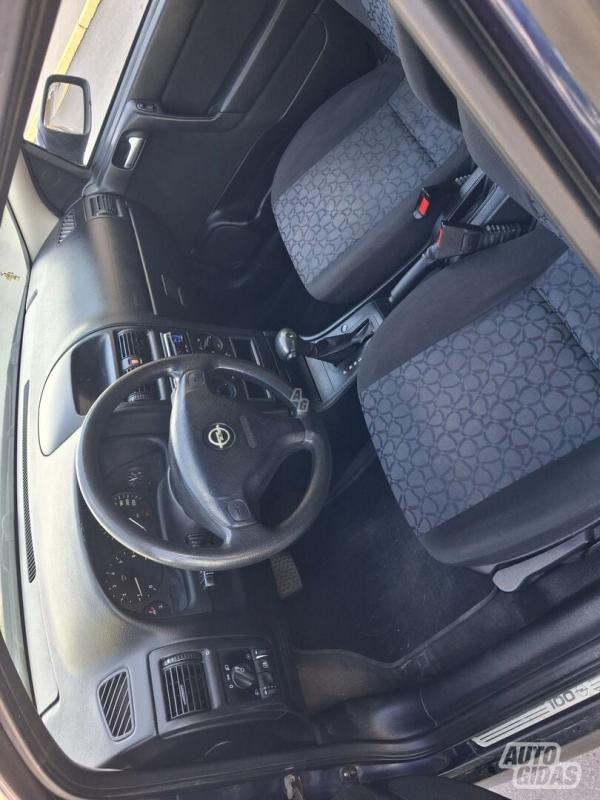 Zils Opel Astra 2000 Viļņa, ar dzinēja tilpumu 1.60 L un nobraukumu 173 tūkst. km par 1000 €, foto 7 vietnē AUTOMOTO.COM.LV