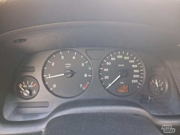 Zils Opel Astra 2000 Viļņa, ar dzinēja tilpumu 1.60 L un nobraukumu 173 tūkst. km par 1000 €, foto 9 vietnē AUTOMOTO.COM.LV