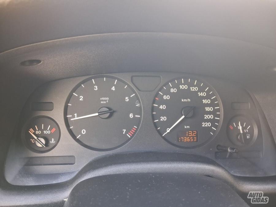 Zils Opel Astra 2000 Viļņa, ar dzinēja tilpumu 1.60 L un nobraukumu 173 tūkst. km par 1000 €, foto 10 vietnē AUTOMOTO.COM.LV