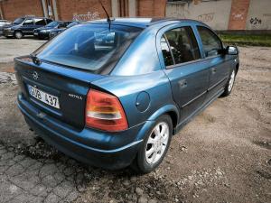 Blue Opel Astra 2000 in Siauliai, with an engine capacity of 1.60 L and mileage of 208 thousand km for 550 €, photo 8 on AUTOMOTO.COM.LV