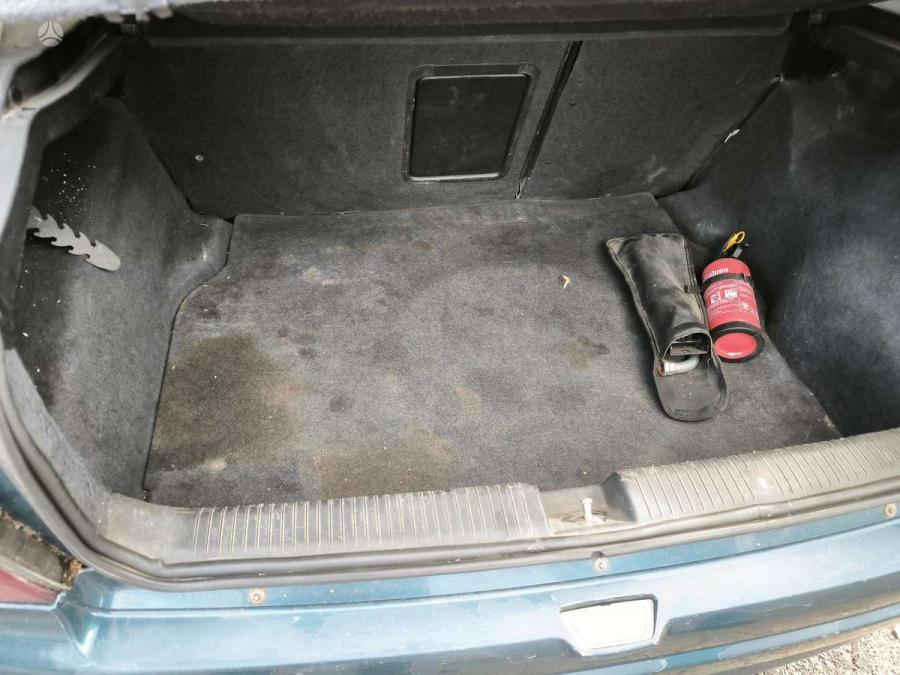 Blue Opel Astra 2000 in Siauliai, with an engine capacity of 1.60 L and mileage of 208 thousand km for 550 €, photo 14 on AUTOMOTO.COM.LV