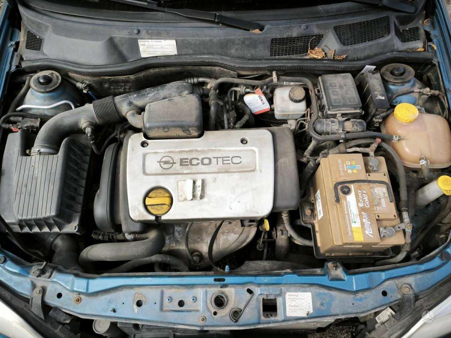 Blue Opel Astra 2000 in Siauliai, with an engine capacity of 1.60 L and mileage of 208 thousand km for 550 €, photo 16 on AUTOMOTO.COM.LV