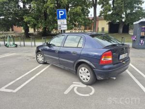 Zils Opel Astra 2001 Rīga, ar dzinēja tilpumu 1.60 L un nobraukumu 241 tūkst. km par 990 €, foto 8 vietnē AUTOMOTO.COM.LV