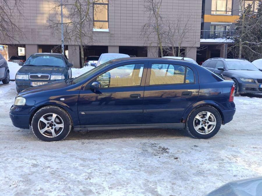 Zils Opel Astra 2002 Viļņa, ar dzinēja tilpumu 2.00 L un nobraukumu 236 tūkst. km par 1250 €, foto 3 vietnē AUTOMOTO.COM.LV