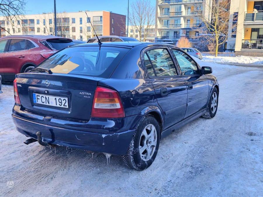 Zils Opel Astra 2002 Viļņa, ar dzinēja tilpumu 2.00 L un nobraukumu 236 tūkst. km par 1250 €, foto 5 vietnē AUTOMOTO.COM.LV