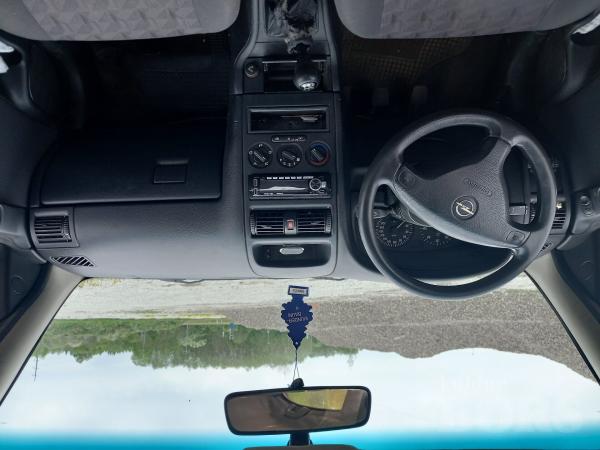 Blue Opel Astra 2002 in Paide, with an engine capacity of 2.00 L and mileage of 0 thousand km for 700 €, photo 5 on AUTOMOTO.COM.LV