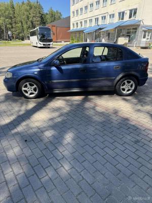 Blue Opel Astra 2002 in Kazlu Ruda, with an engine capacity of 1.70 L and mileage of 264 thousand km for 750 €, photo 4 on AUTOMOTO.COM.LV