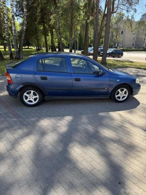 Blue Opel Astra 2002 in Kazlu Ruda, with an engine capacity of 1.70 L and mileage of 264 thousand km for 750 €, photo 6 on AUTOMOTO.COM.LV