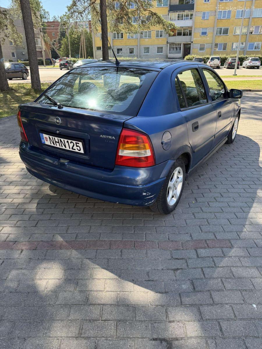 Blue Opel Astra 2002 in Kazlu Ruda, with an engine capacity of 1.70 L and mileage of 264 thousand km for 750 €, photo 8 on AUTOMOTO.COM.LV