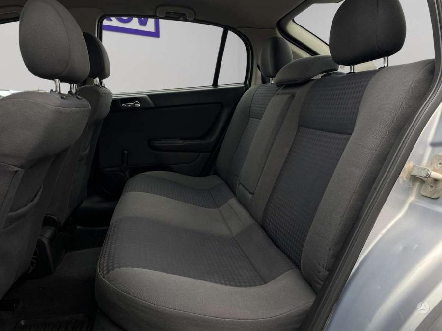 Zils Opel Astra 2002 Klaipėda, ar dzinēja tilpumu 2.00 L un nobraukumu 370 tūkst. km par 499 €, foto 12 vietnē AUTOMOTO.COM.LV