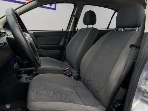 Zils Opel Astra 2002 Klaipėda, ar dzinēja tilpumu 2.00 L un nobraukumu 370 tūkst. km par 499 €, foto 15 vietnē AUTOMOTO.COM.LV