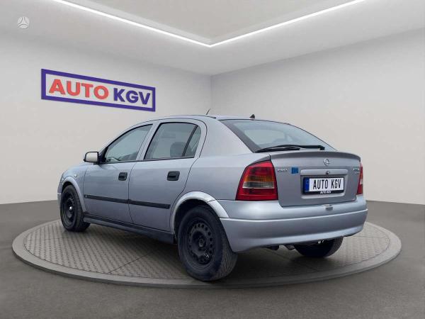 Blue Opel Astra 2002 in Klaipeda, with an engine capacity of 2.00 L and mileage of 370 thousand km for 499 €, photo 4 on AUTOMOTO.COM.LV