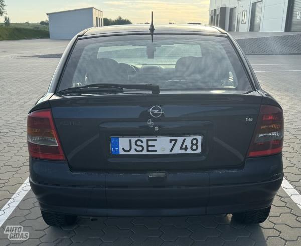 Zils Opel Astra 2003 Viļņa, ar dzinēja tilpumu 1.60 L un nobraukumu 240 tūkst. km par 900 €, foto 3 vietnē AUTOMOTO.COM.LV