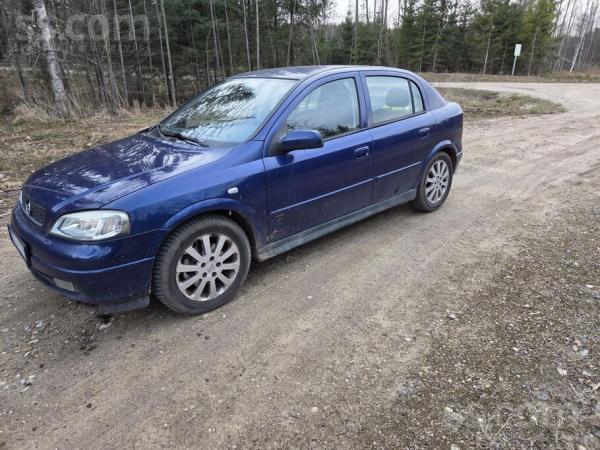 Zils Opel Astra 2004 Valka, ar dzinēja tilpumu 2.20 L un nobraukumu 202 tūkst. km par 1700 €, foto 2 vietnē AUTOMOTO.COM.LV