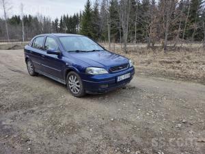 Blue Opel Astra 2004 in Valka, with an engine capacity of 2.20 L and mileage of 202 thousand km for 1700 €, photo 6 on AUTOMOTO.COM.LV