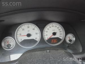 Blue Opel Astra 2004 in Valka, with an engine capacity of 2.20 L and mileage of 202 thousand km for 1700 €, photo 7 on AUTOMOTO.COM.LV