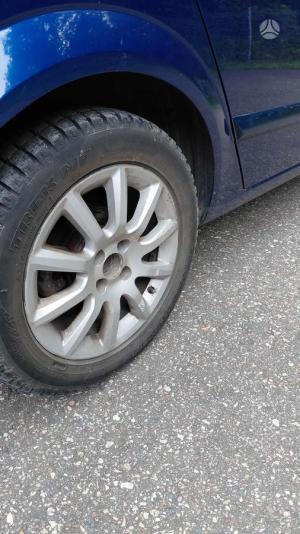 Zils Opel Astra 2004 Viļņa, ar dzinēja tilpumu 1.60 L un nobraukumu 269 tūkst. km par 1500 €, foto 15 vietnē AUTOMOTO.COM.LV