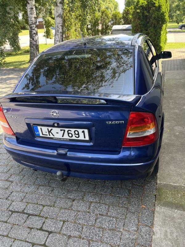 Zils Opel Astra 2004 Ventspils, ar dzinēja tilpumu 1.70 L un nobraukumu 291 tūkst. km par 1600 €, foto 1 vietnē AUTOMOTO.COM.LV