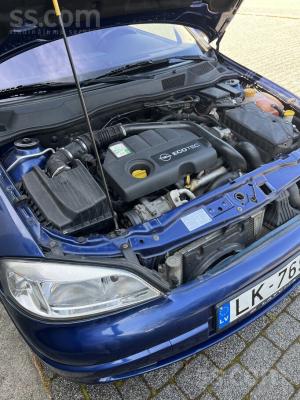 Blue Opel Astra 2004 in Ventspils, with an engine capacity of 1.70 L and mileage of 291 thousand km for 1600 €, photo 6 on AUTOMOTO.COM.LV