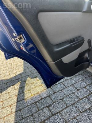 Blue Opel Astra 2004 in Ventspils, with an engine capacity of 1.70 L and mileage of 291 thousand km for 1600 €, photo 12 on AUTOMOTO.COM.LV