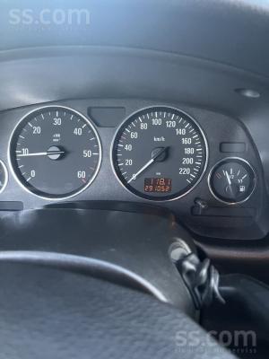 Blue Opel Astra 2004 in Ventspils, with an engine capacity of 1.70 L and mileage of 291 thousand km for 1600 €, photo 15 on AUTOMOTO.COM.LV