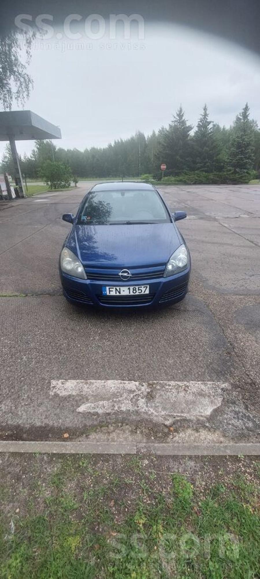 Zils Opel Astra 2005 Ogre, ar dzinēja tilpumu 1.60 L un nobraukumu 200 tūkst. km par 1100 €, foto 3 vietnē AUTOMOTO.COM.LV