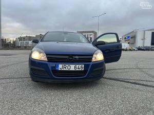 Blue Opel Astra 2005 in Taurage, with an engine capacity of 1.70 L and mileage of 250 thousand km for 900 €, photo 12 on AUTOMOTO.COM.LV
