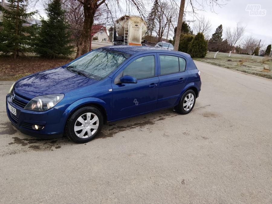 Blue Opel Astra 2005 in Silale, with an engine capacity of 1.70 L and mileage of 40 thousand km for 1000 €, photo 1 on AUTOMOTO.COM.LV
