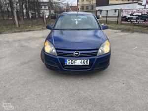 Blue Opel Astra 2005 in Siauliai, with an engine capacity of 1.70 L and mileage of 268 thousand km for 849 €, photo 3 on AUTOMOTO.COM.LV