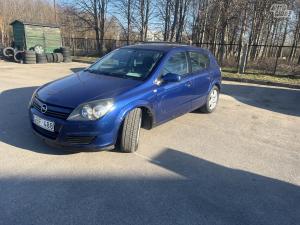Blue Opel Astra 2005 in Siauliai, with an engine capacity of 1.70 L and mileage of 268 thousand km for 899 €, photo 4 on AUTOMOTO.COM.LV