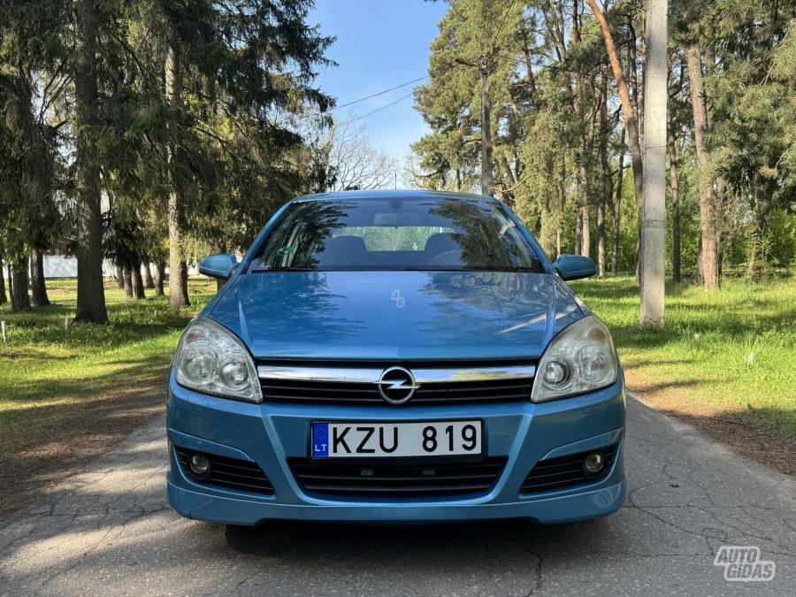 Zils Opel Astra 2005 Panevēža, ar dzinēja tilpumu 1.60 L un nobraukumu 231 tūkst. km par 1080 €, foto 4 vietnē AUTOMOTO.COM.LV