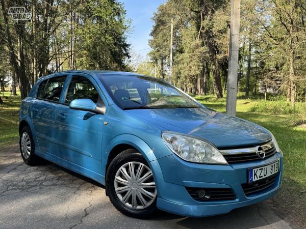 Zils Opel Astra 2005 Panevēža, ar dzinēja tilpumu 1.60 L un nobraukumu 231 tūkst. km par 1080 €, foto 4 vietnē AUTOMOTO.COM.LV