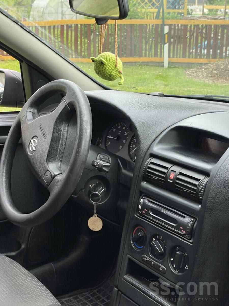 Zils Opel Astra 2005 Jelgava, ar dzinēja tilpumu 1.40 L un nobraukumu 166 tūkst. km par 1200 €, foto 10 vietnē AUTOMOTO.COM.LV
