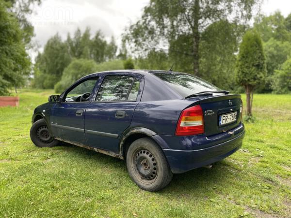 Blue Opel Astra 2005 in Jelgava, with an engine capacity of 1.40 L and mileage of 166 thousand km for 1200 €, photo 10 on AUTOMOTO.COM.LV