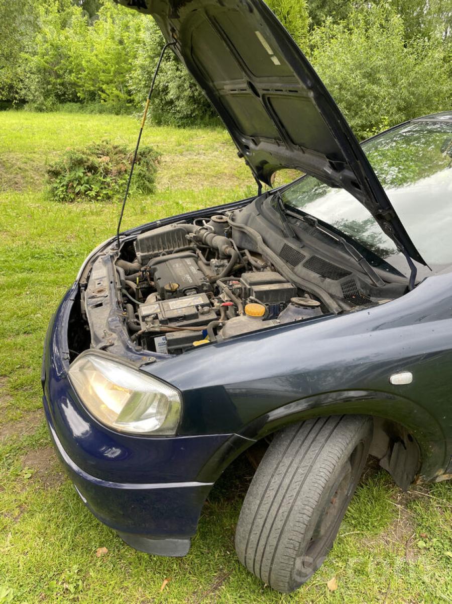 Zils Opel Astra 2005 Jelgava, ar dzinēja tilpumu 1.40 L un nobraukumu 166 tūkst. km par 1200 €, foto 13 vietnē AUTOMOTO.COM.LV