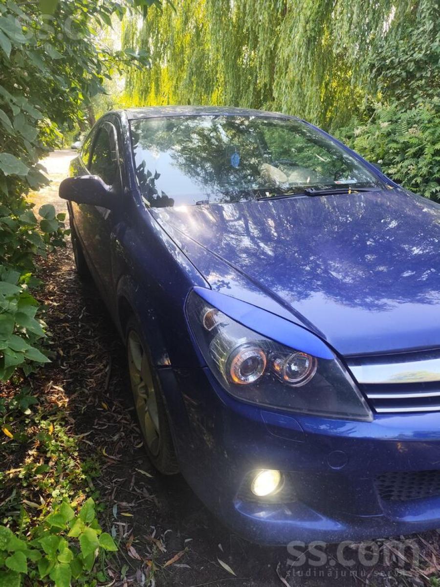 Zils Opel Astra 2005 Rīga, ar dzinēja tilpumu 1.90 L un nobraukumu 280 tūkst. km par 3500 €, foto 4 vietnē AUTOMOTO.COM.LV