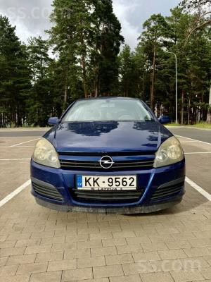 Blue Opel Astra 2005 in Riga, with an engine capacity of 1.80 L and mileage of 217 thousand km for 1800 €, photo  on AUTOMOTO.COM.LV