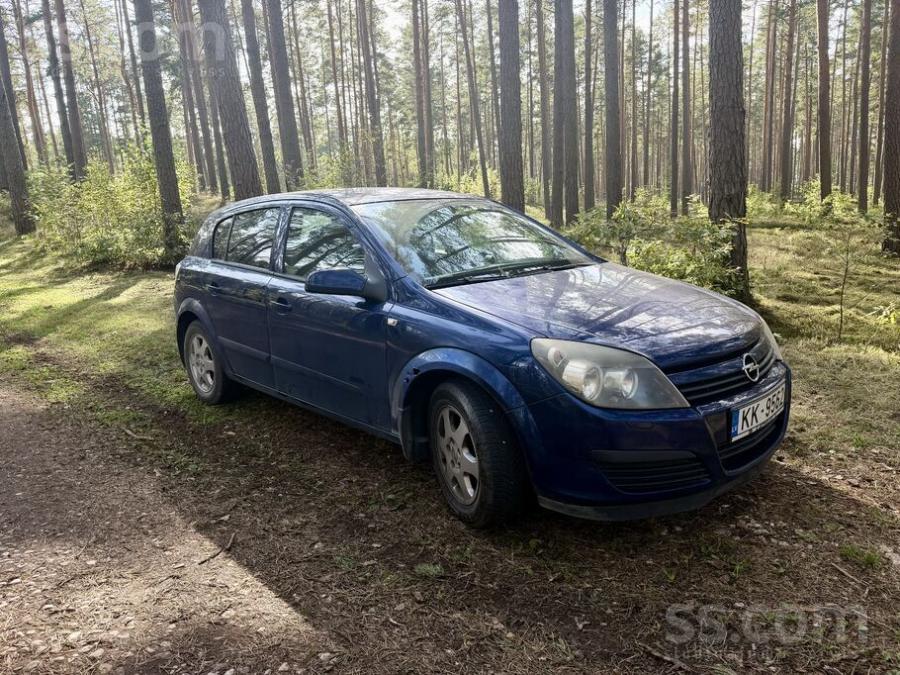 Zils Opel Astra 2005 Rīga, ar dzinēja tilpumu 1.80 L un nobraukumu 219 tūkst. km par 1000 €, foto 1 vietnē AUTOMOTO.COM.LV